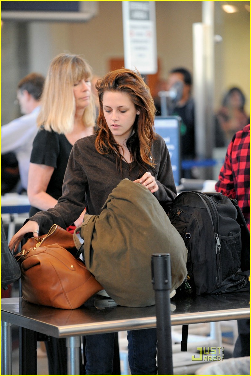 Kristen Stewart is Proud of Twilight | Photo 10931 - Photo Gallery ...