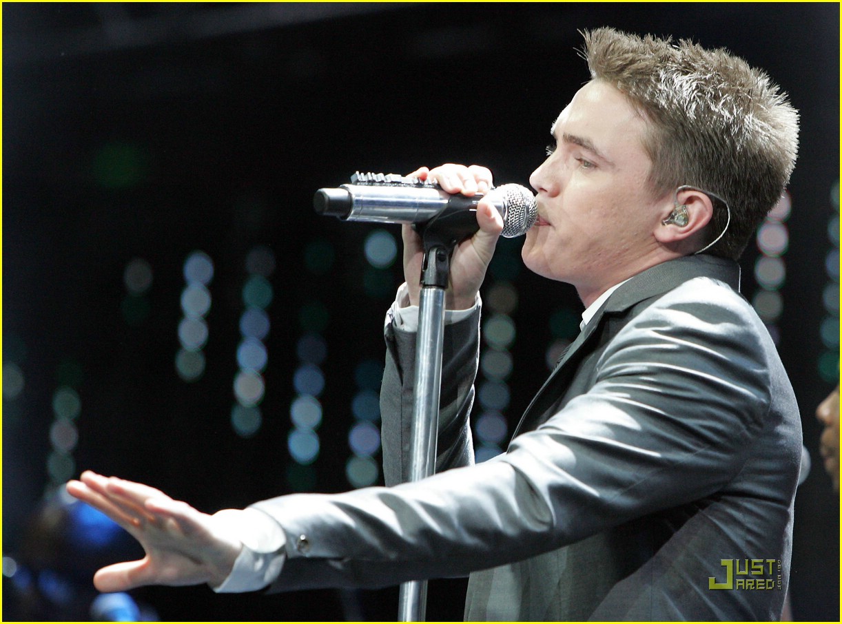 Jesse McCartney Freaks Out Jingle Ball | Photo 25431 - Photo Gallery ...