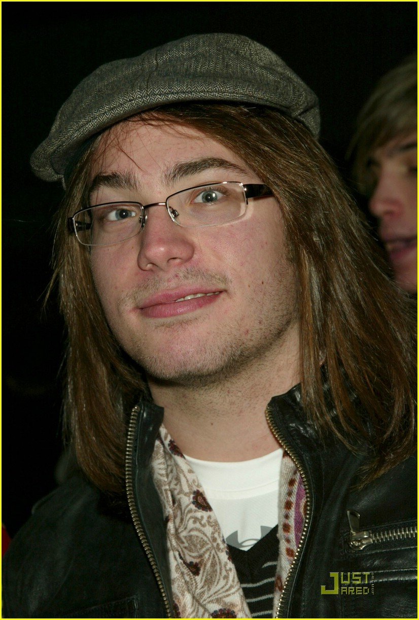 Push Play Do The Jingle Bell Rock | Photo 24531 - Photo Gallery | Just ...