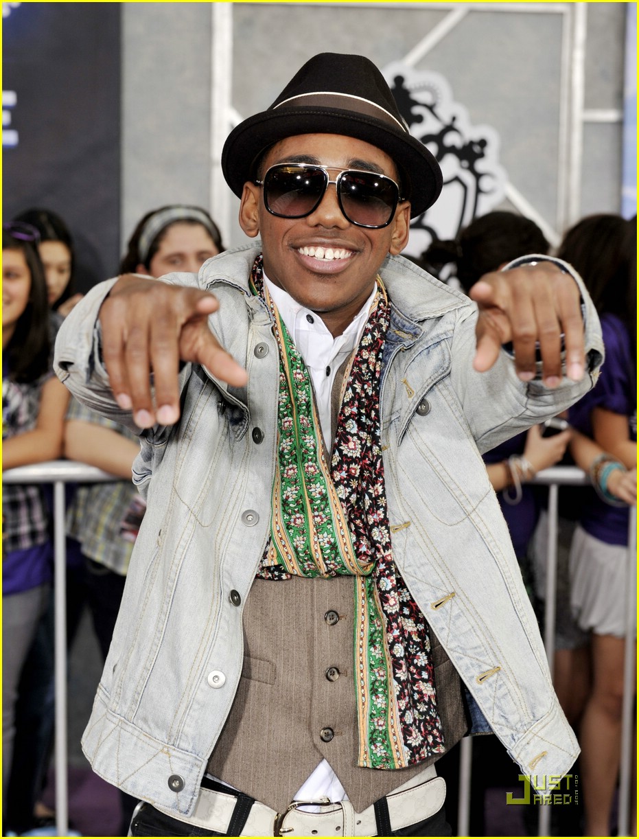 Full Sized Photo of brandon smith 3d premiere 03 | Brandon Smith is ...