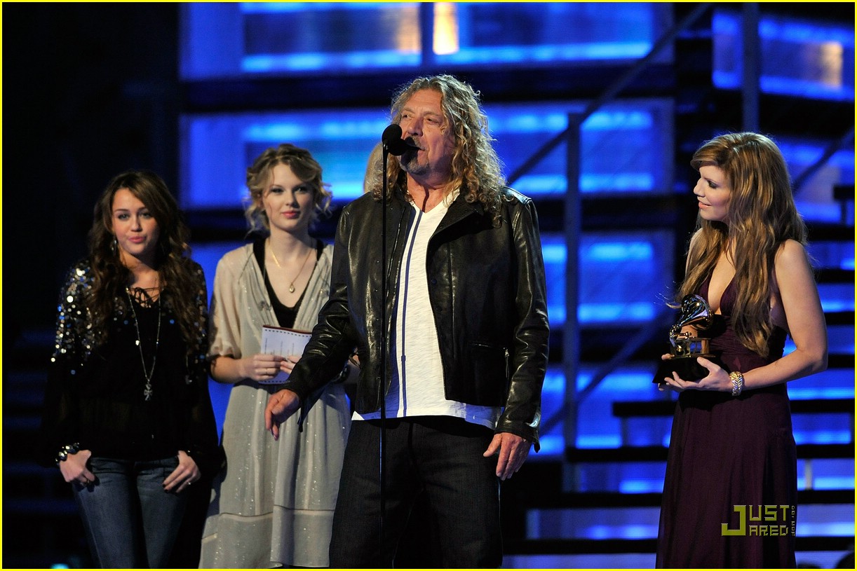 Miley Cyrus & Taylor Swift Turn 'Fifteen' | Photo 68501 - Photo Gallery ...