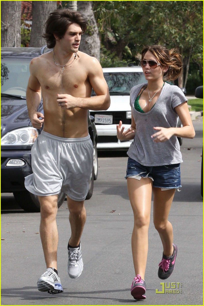 Miley Cyrus & Justin Gaston: Running Mates | Photo 86361 - Photo ...
