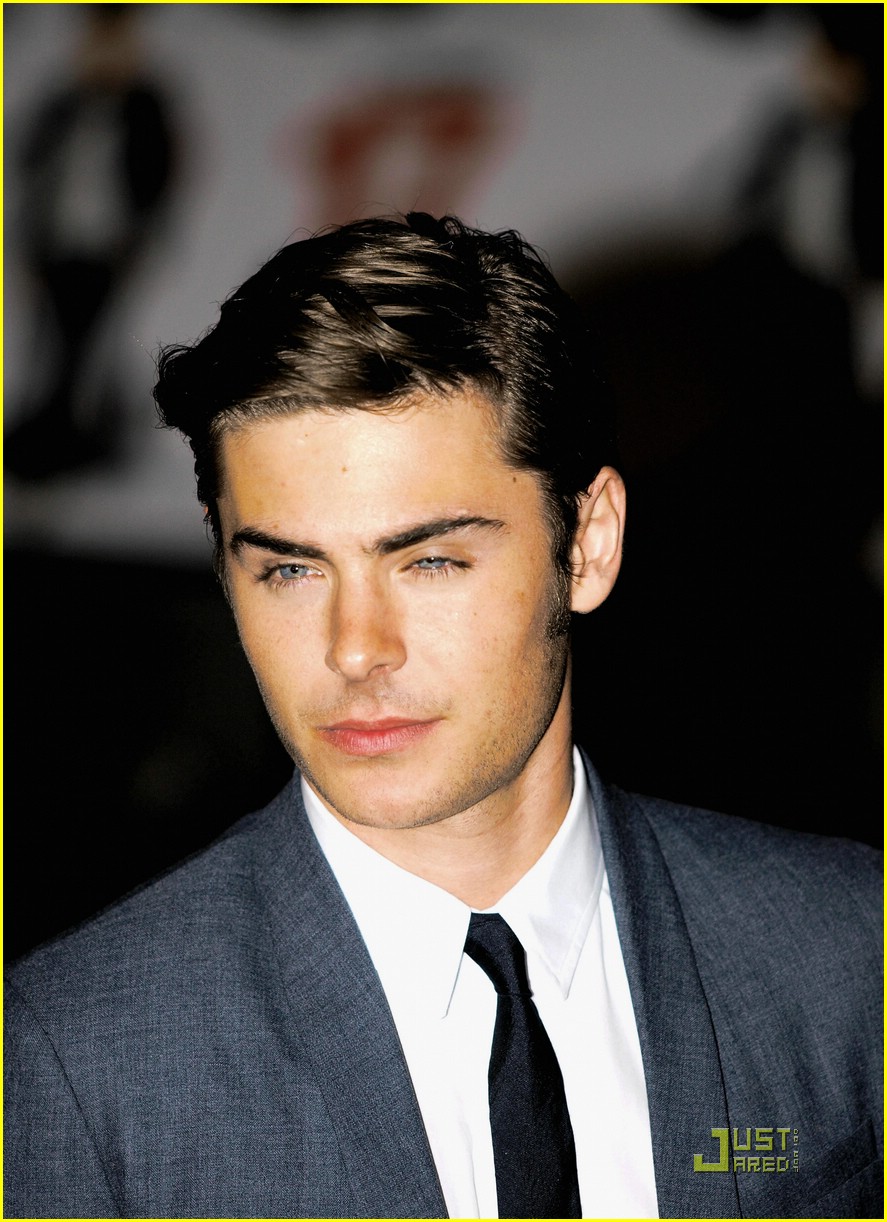 Zac Efron: Lots of Lova | Photo 109611 - Photo Gallery | Just Jared Jr.