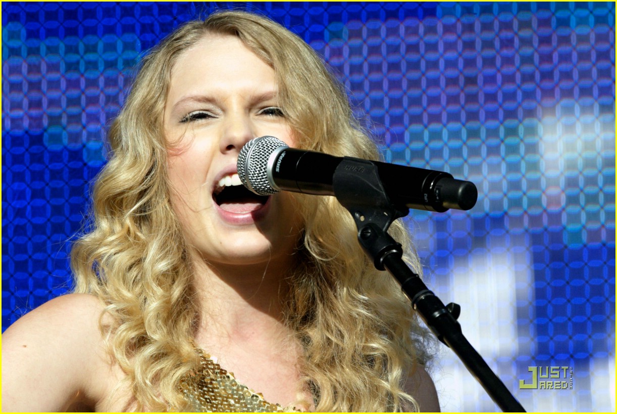 Full Sized Photo of taylor swift sound relief 14 | Taylor Swift Sings ...