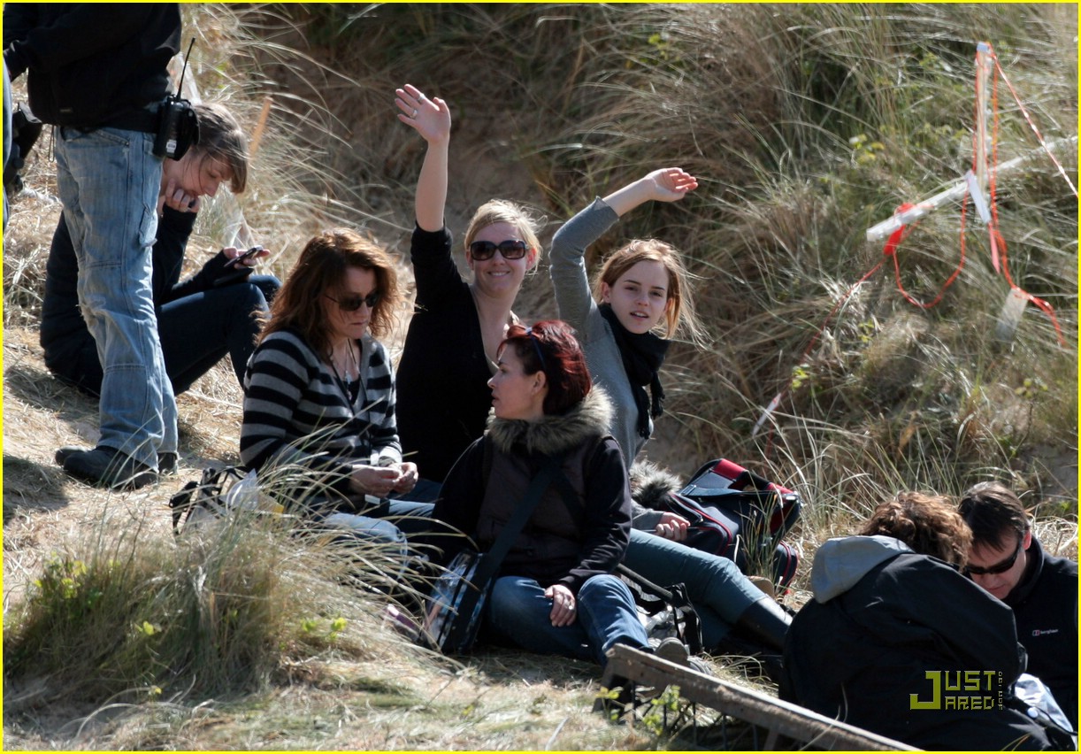 Emma Watson: 'Harry Potter' Hi | Photo 157471 - Photo Gallery | Just ...