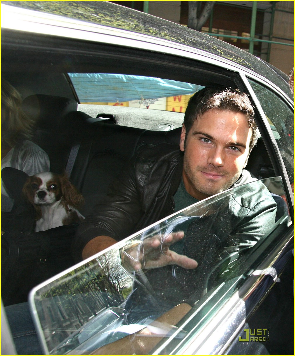 Julianne Hough & Chuck Wicks: Dancing Darlings | Photo 149741 - Photo ...