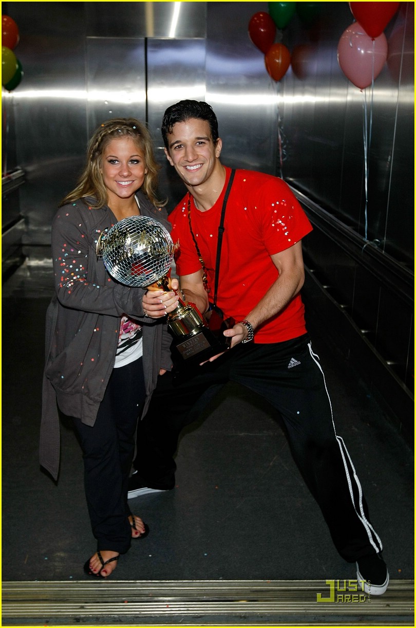 Shawn Johnson Wins Dancing!!! | Photo 166091 - Photo Gallery | Just ...