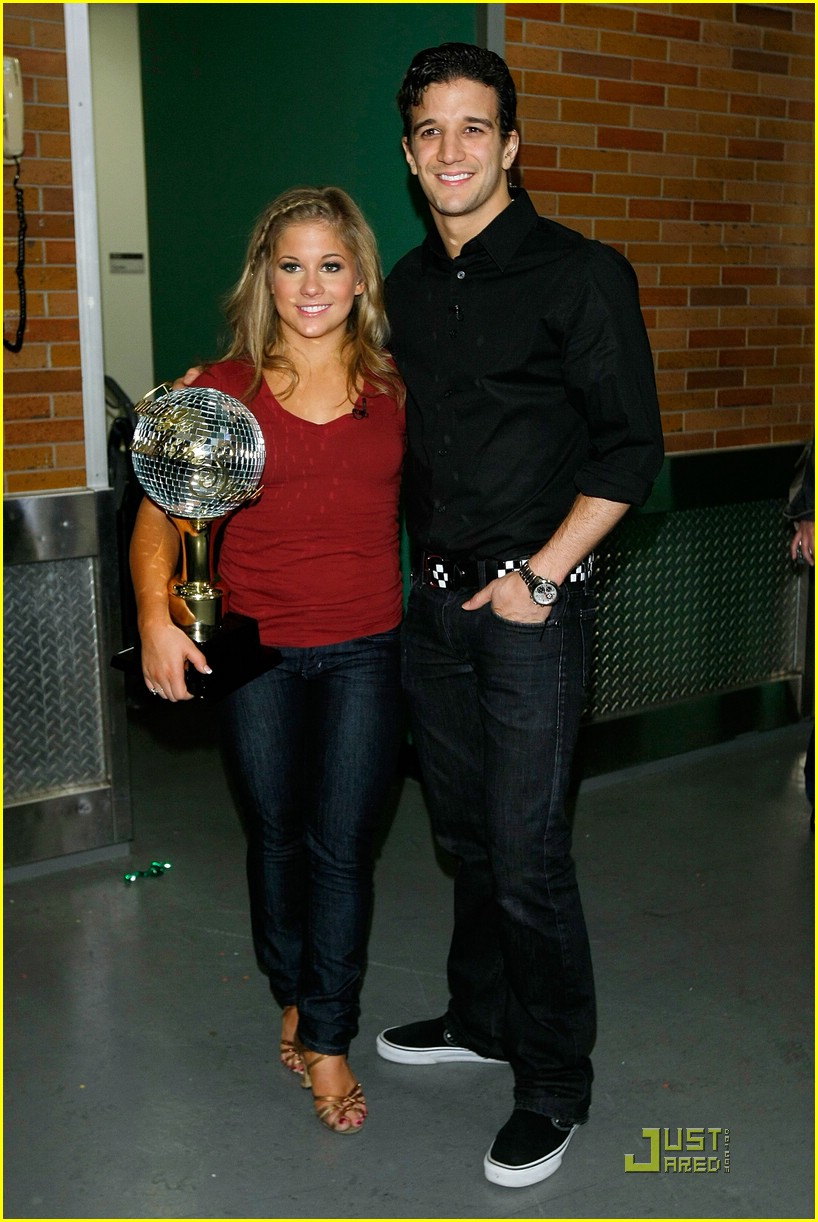 Shawn Johnson Wins Dancing!!! | Photo 166111 - Photo Gallery | Just ...