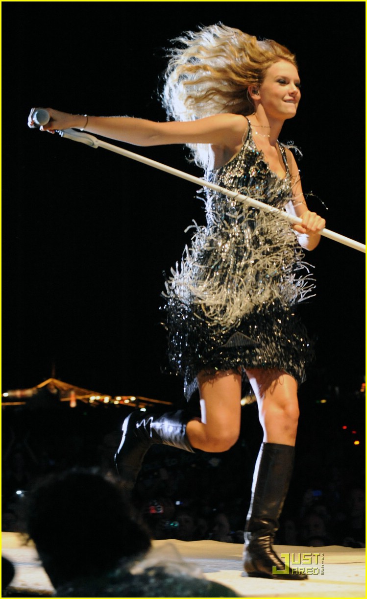 Taylor Swift is BamaJam Brilliant | Photo 182031 - Photo Gallery | Just ...