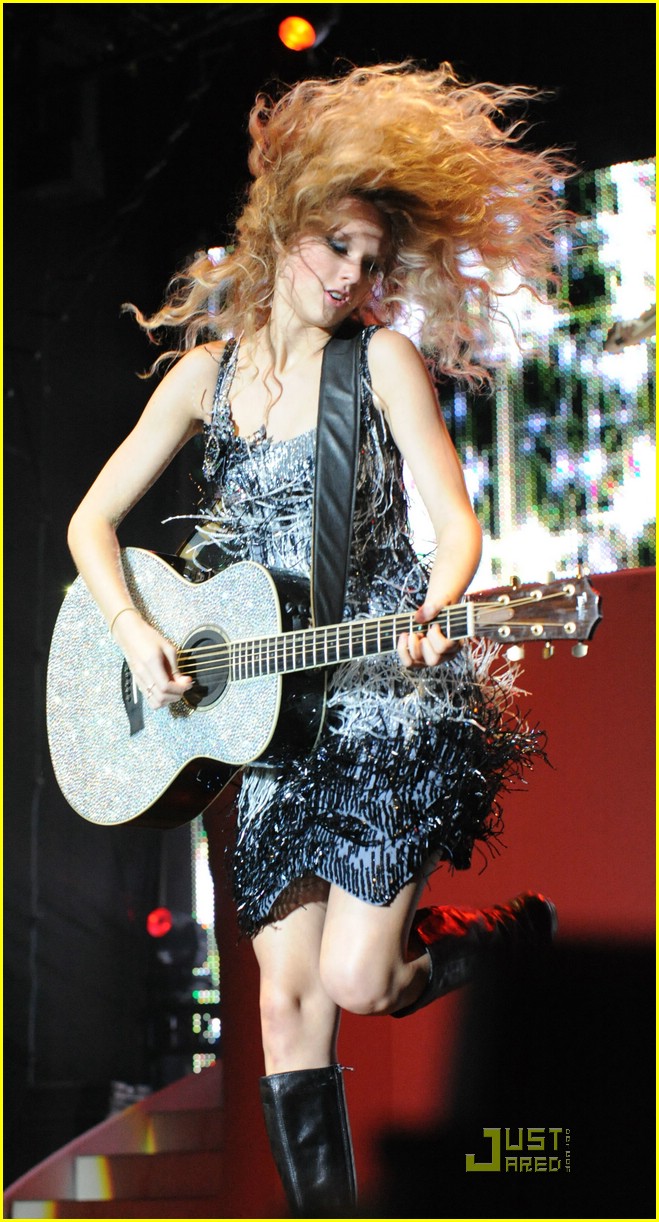 Taylor Swift is BamaJam Brilliant | Photo 182061 - Photo Gallery | Just ...