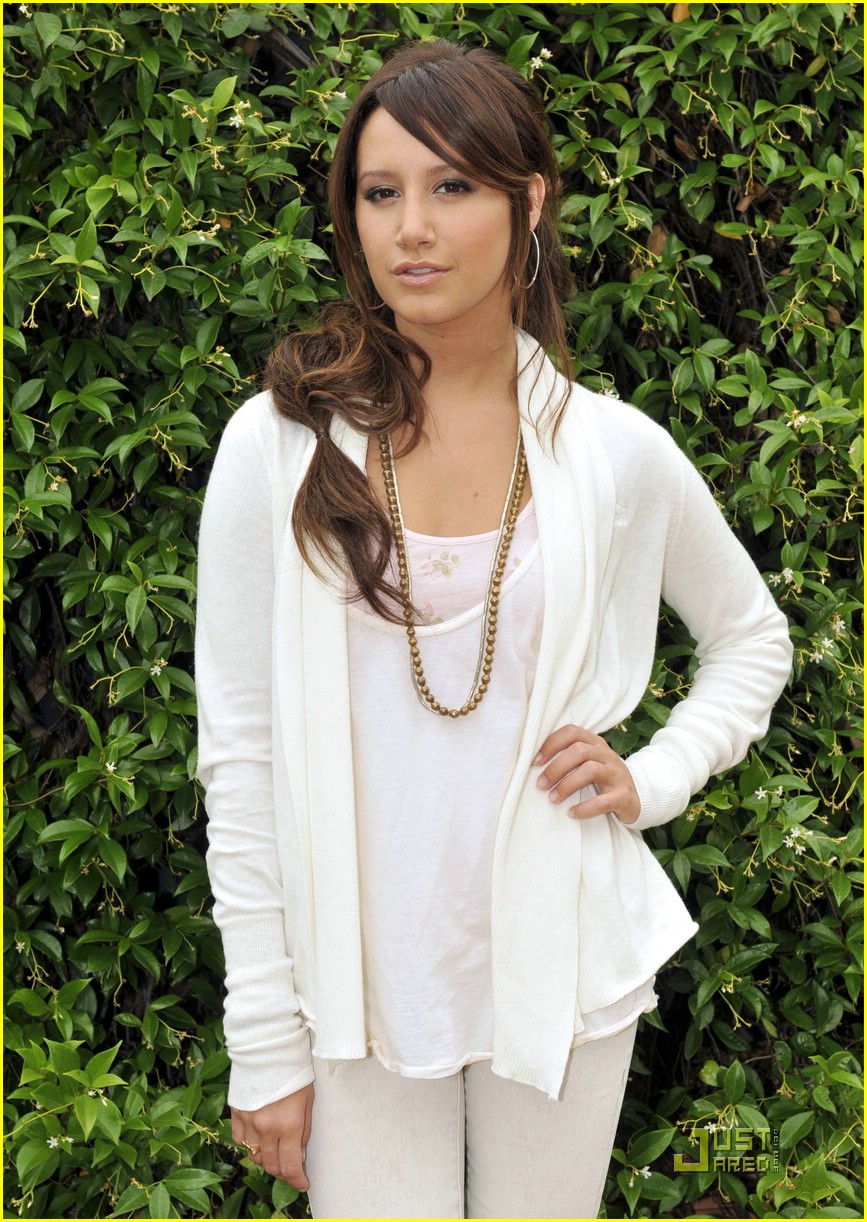 Ashley Tisdale Wows In White Photo 185311 Photo Gallery Just Jared Jr