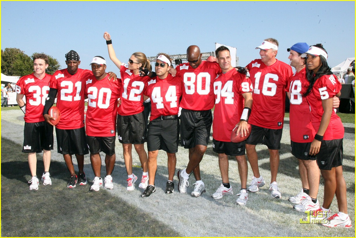 Full Sized Photo of jesse mccartney football freaky 10 | Jesse ...