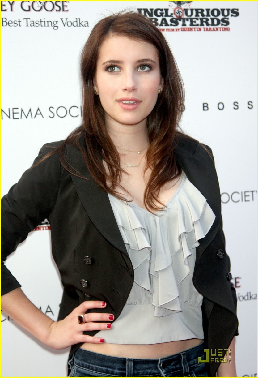 Emma Roberts Premieres Inglourious Basterds | Photo 257171 - Photo ...