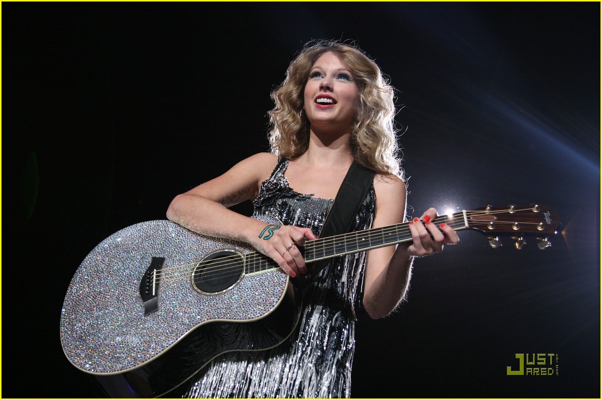 Taylor Swift is Madison Square Garden Gorgeous | Photo 269641 - Photo ...