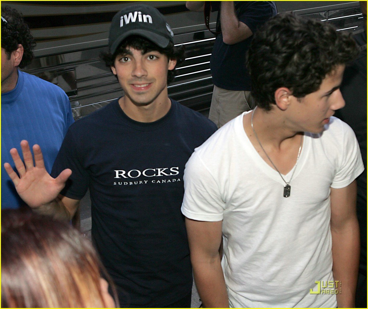 Jonas Brothers: Camp Rock 2 Filming Commences | Photo 276221 - Photo ...