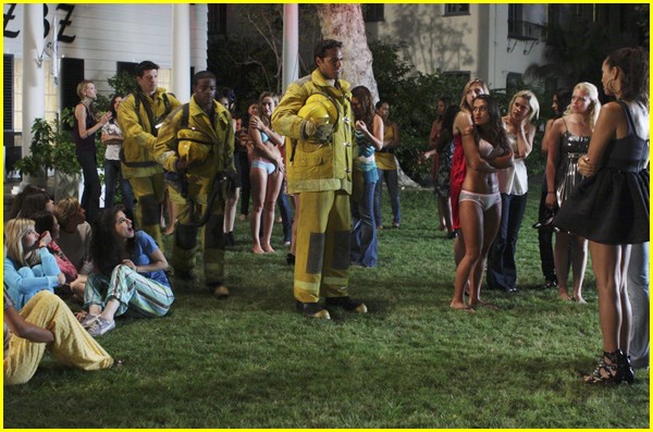 Olesya Rulin is Pilgrim Pretty | Photo 288851 - Photo Gallery | Just ...