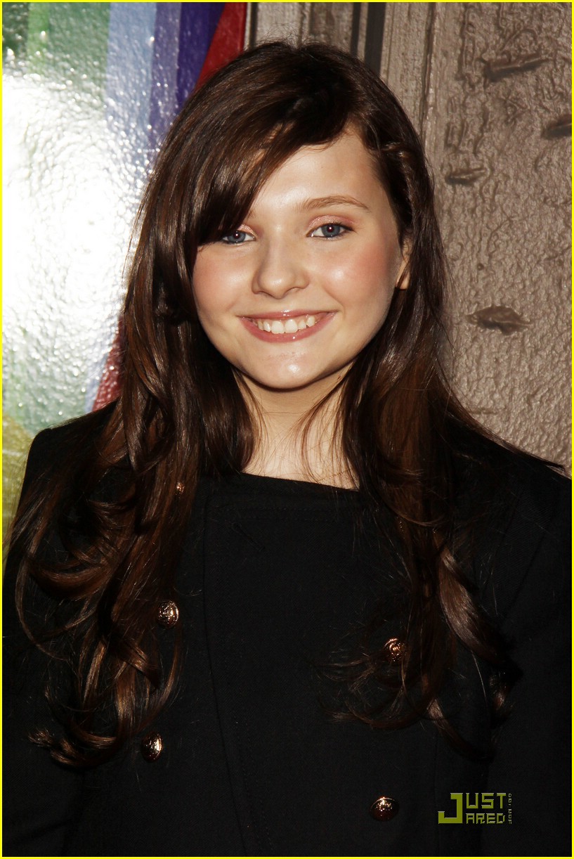 Abigail Breslin: Finian's Rainbow Fantastic | Photo 332481 - Photo ...