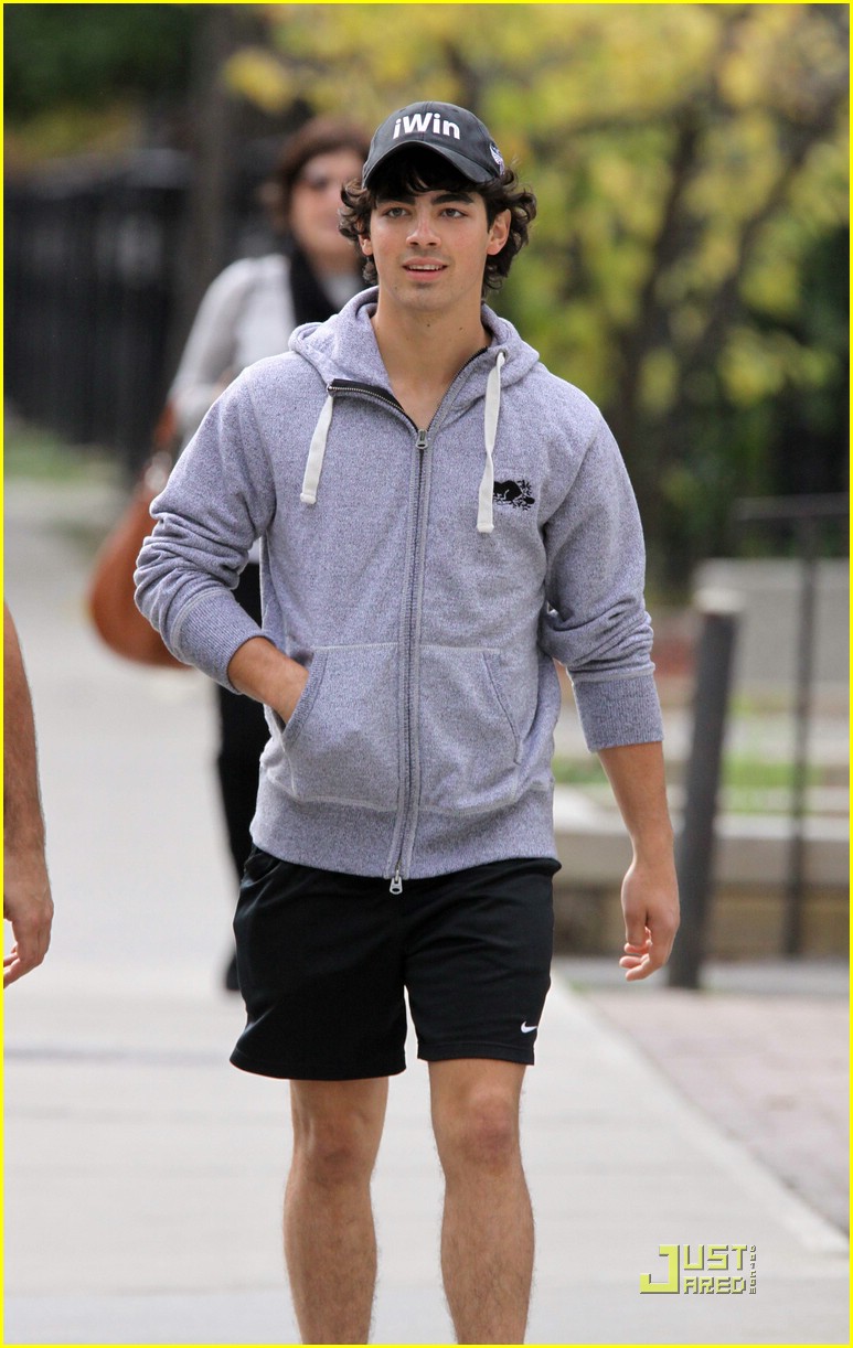 Joe Jonas: I Can't Wait For Dublin | Photo 310391 - Photo Gallery ...