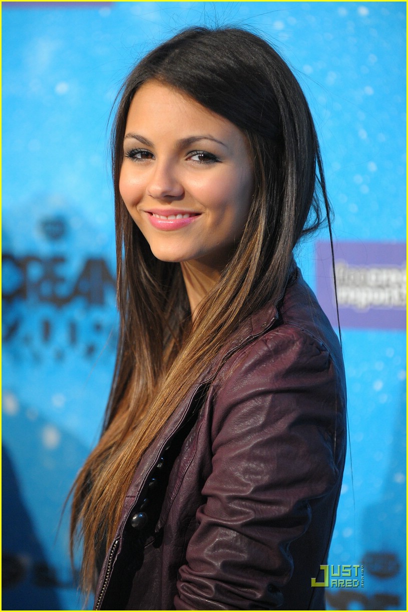 Victoria Justice is Scream Award Stunning | Photo 318741 - Photo ...