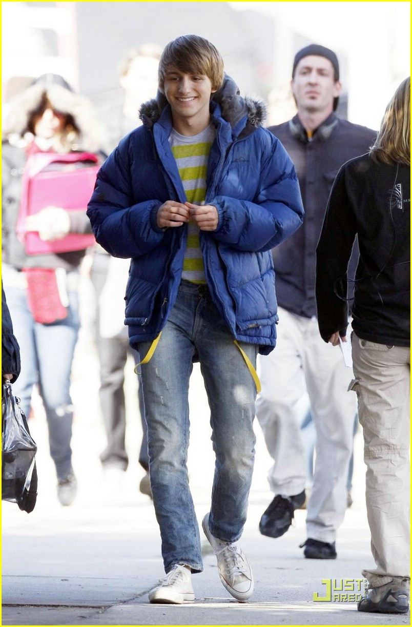 Lucas Cruikshank Films Fred | Photo 350773 - Photo Gallery | Just Jared Jr.