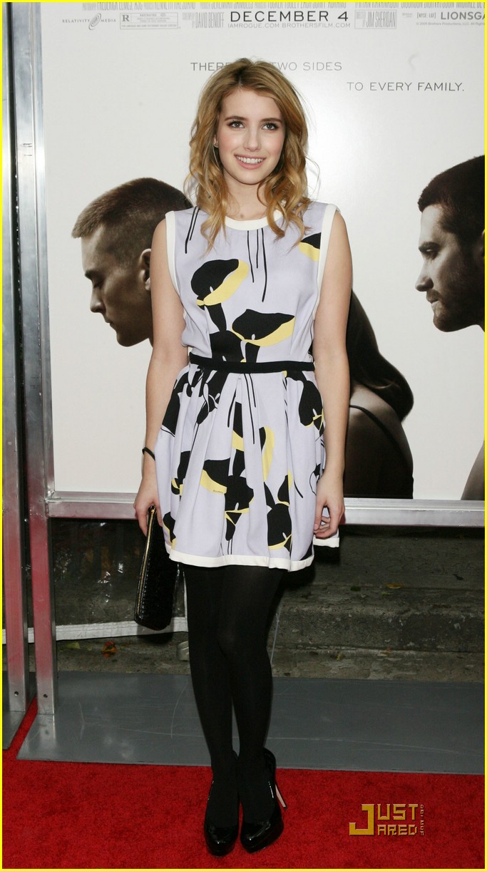 Full Sized Photo of emma roberts brothers premiere 13 | Emma Roberts ...