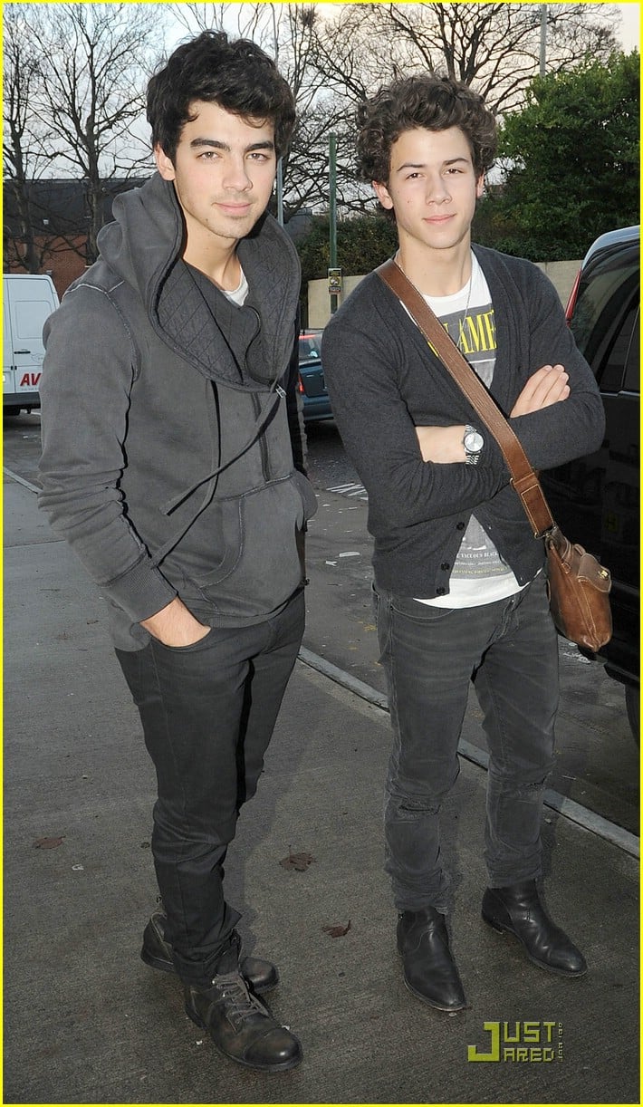 Joe & Nick Jonas are Dublin Dudes | Photo 350421 - Photo Gallery | Just ...