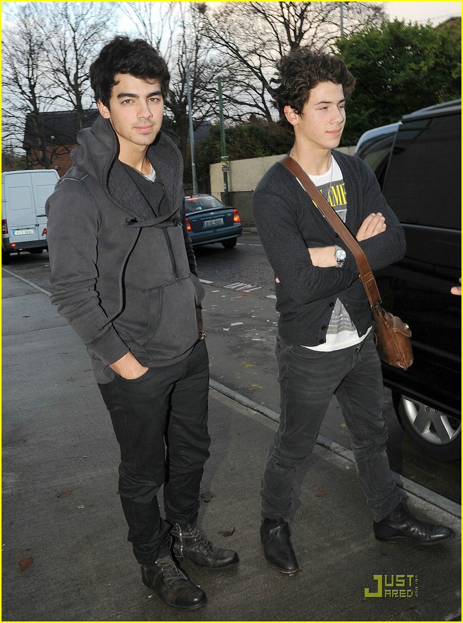 Joe & Nick Jonas are Dublin Dudes | Photo 350424 - Photo Gallery | Just ...