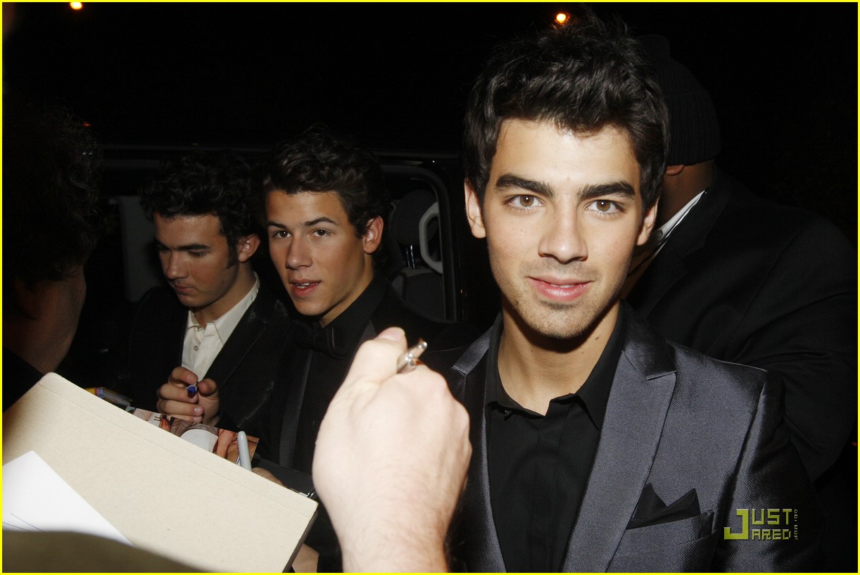 Jonas Brothers: Bye Bye Berlin | Photo 338601 - Photo Gallery | Just ...
