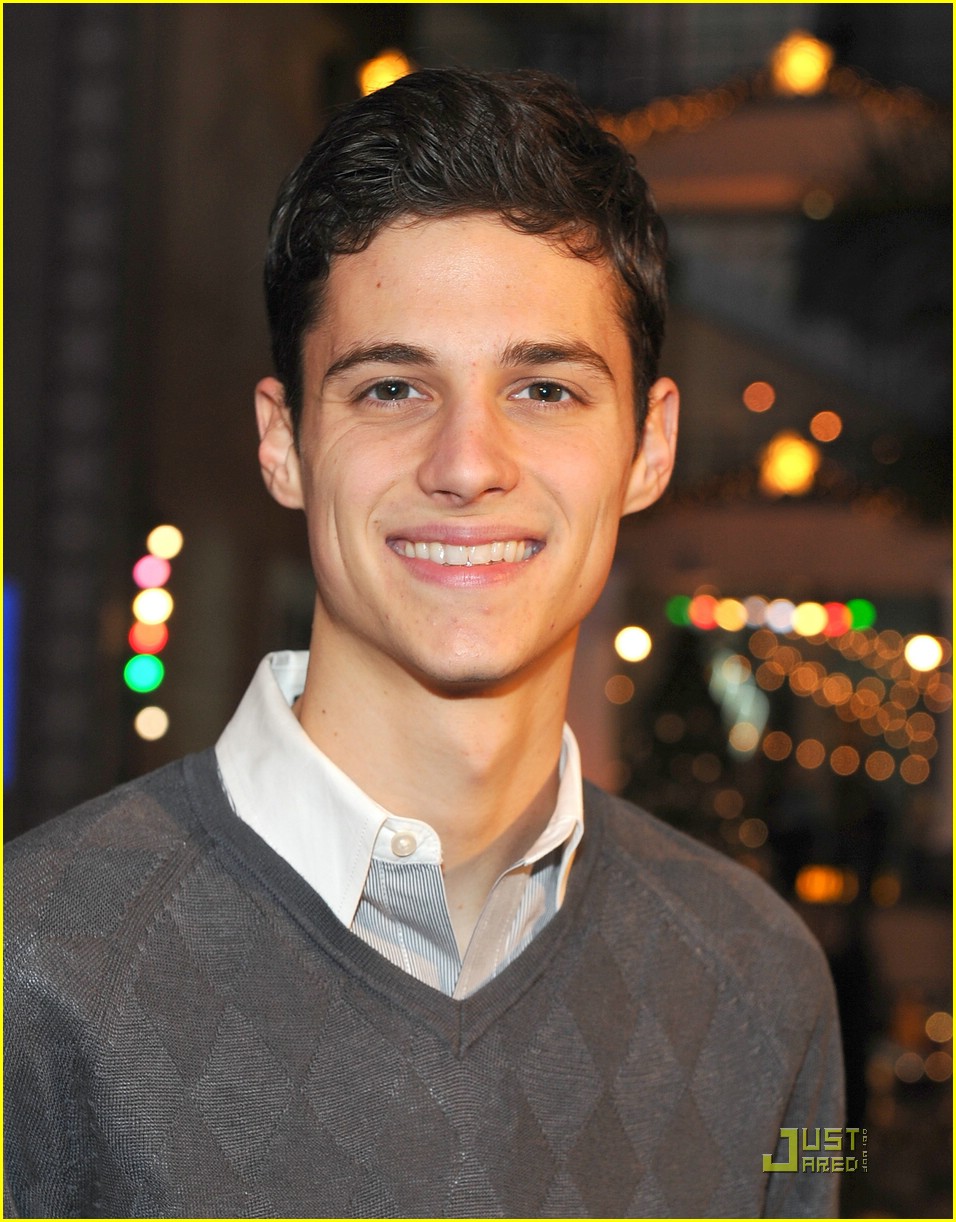 Ken Baumann: The Secret Life Returning Early! | Photo 350889 - Photo ...