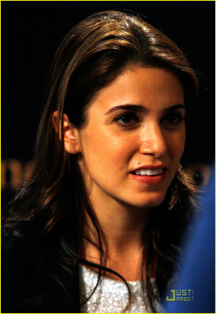 Nikki Reed & Kellan Lutz Are Toys 'R Us Kids | Photo 349847 - Photo ...