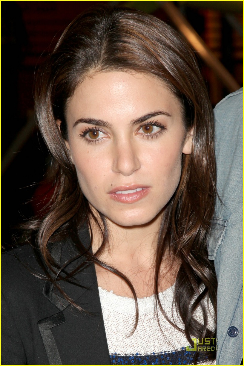 Nikki Reed & Kellan Lutz Are Toys 'R Us Kids | Photo 349874 - Photo ...