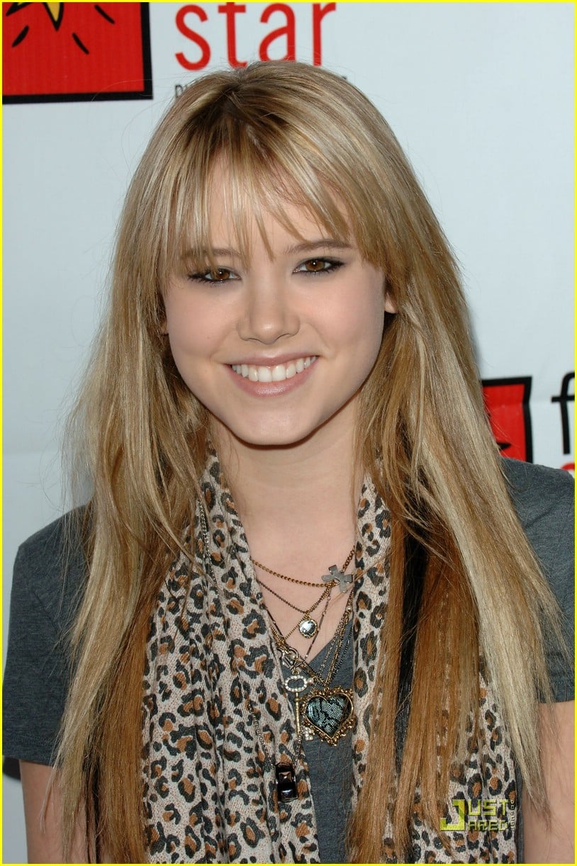 Taylor Spreitler Preps and Lands | Photo 349298 - Photo Gallery | Just ...