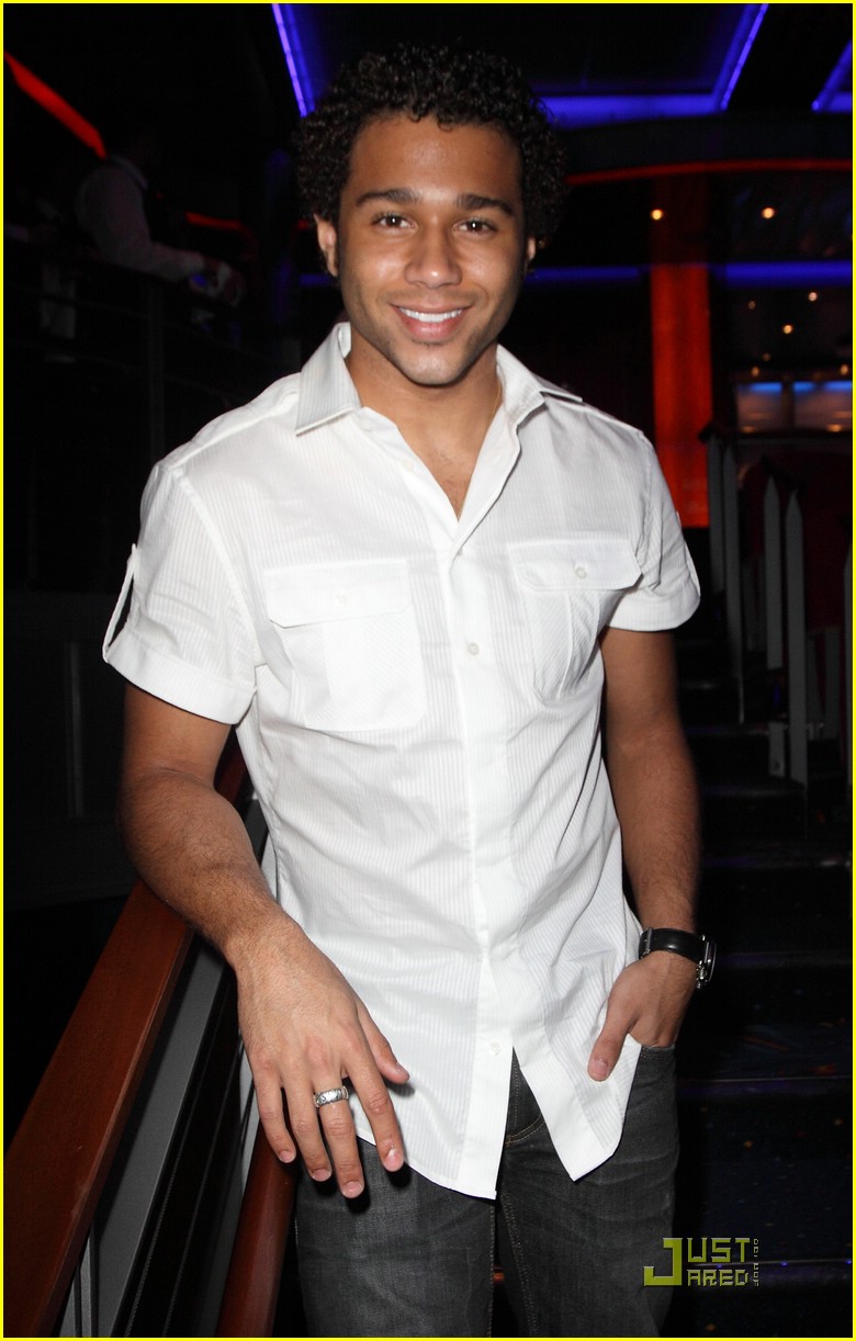Corbin Bleu Makes A Wish | Photo 350970 - Photo Gallery | Just Jared Jr.