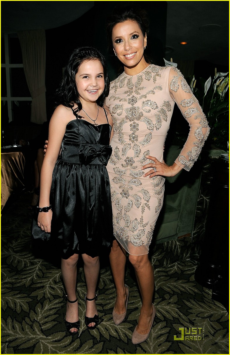 Bailee Madison is Jennifer Aniston's Daughter! | Photo 355321 - Photo ...