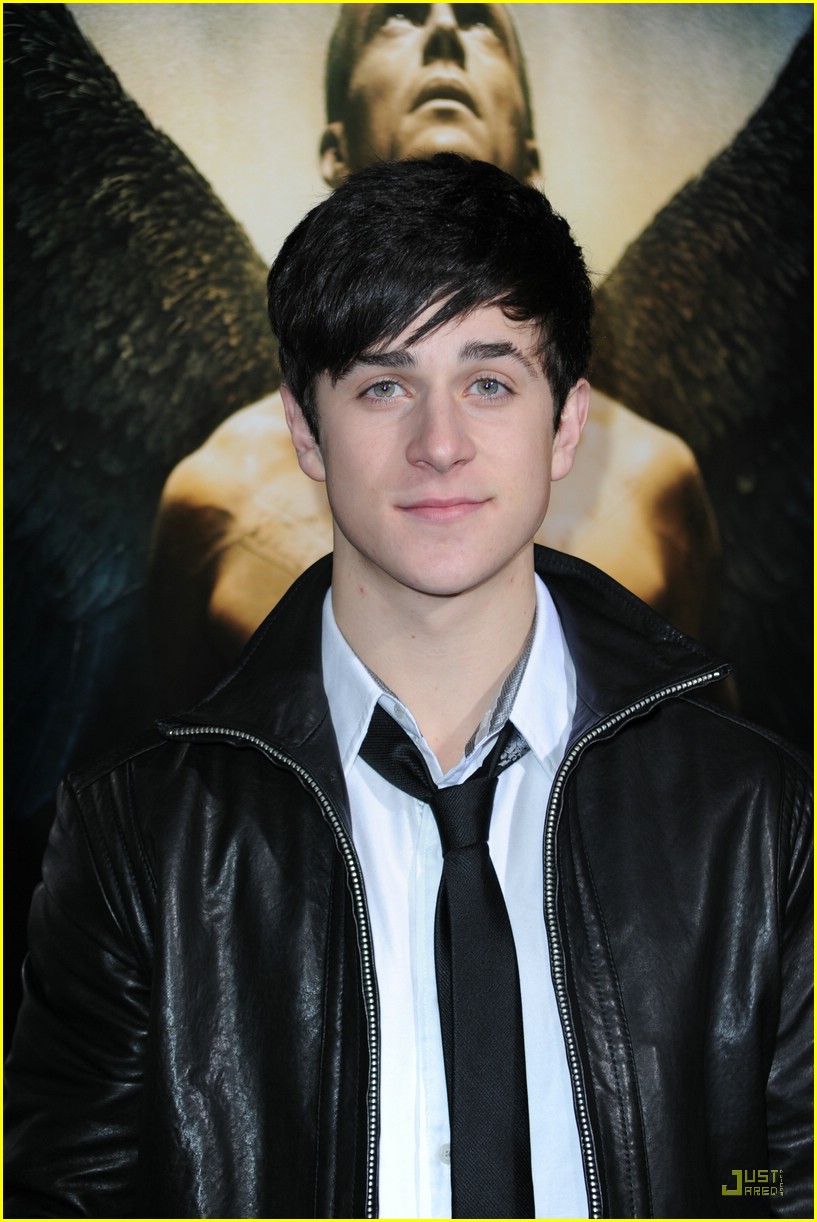 David Henrie is a Legion Lad | Photo 355776 - Photo Gallery | Just ...