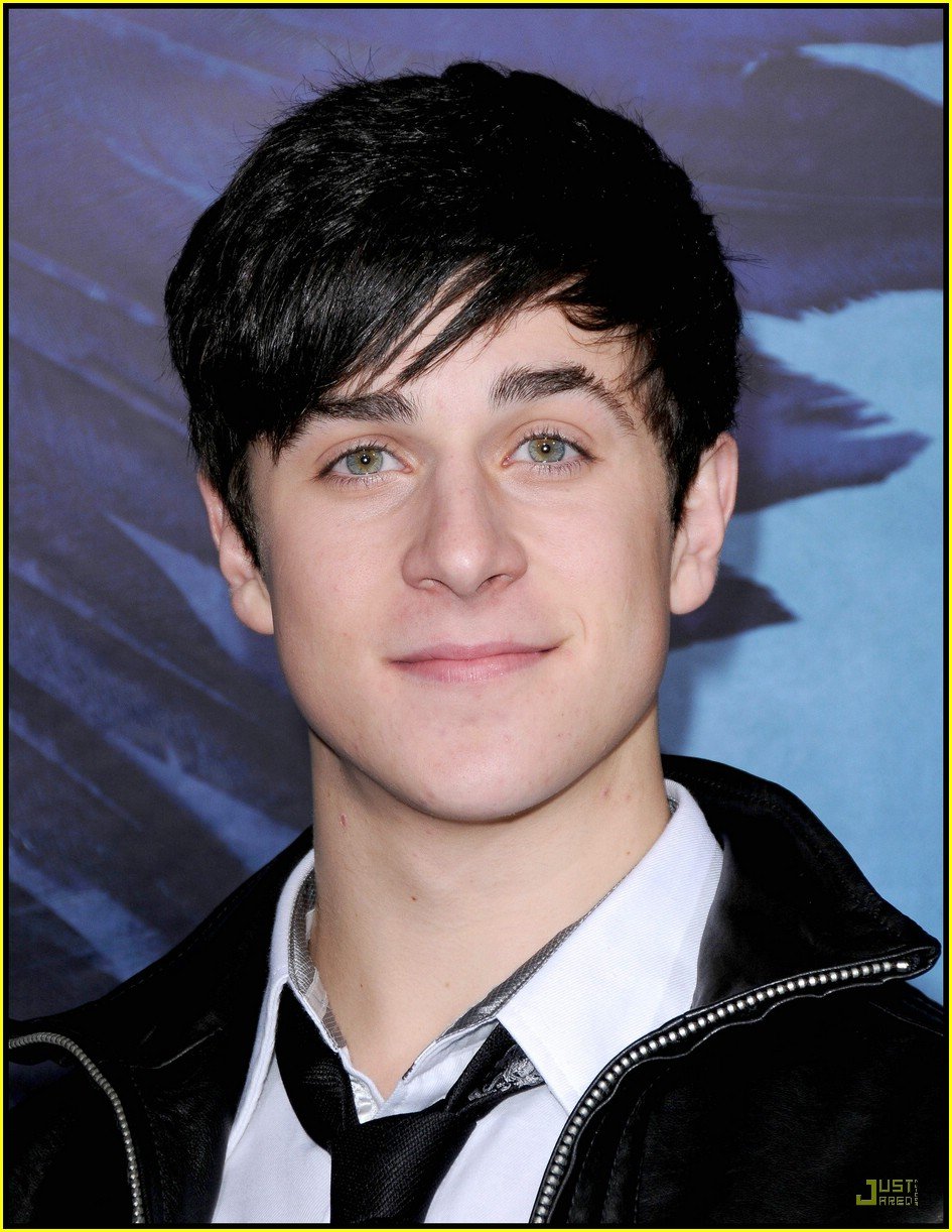 David Henrie is a Legion Lad | Photo 355787 - Photo Gallery | Just ...