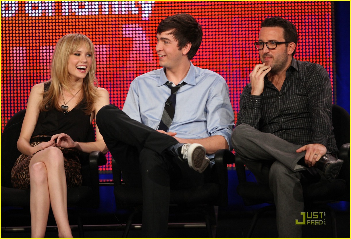 Meaghan Martin: 10 Things Returns March 29! | Photo 354669 - Photo ...