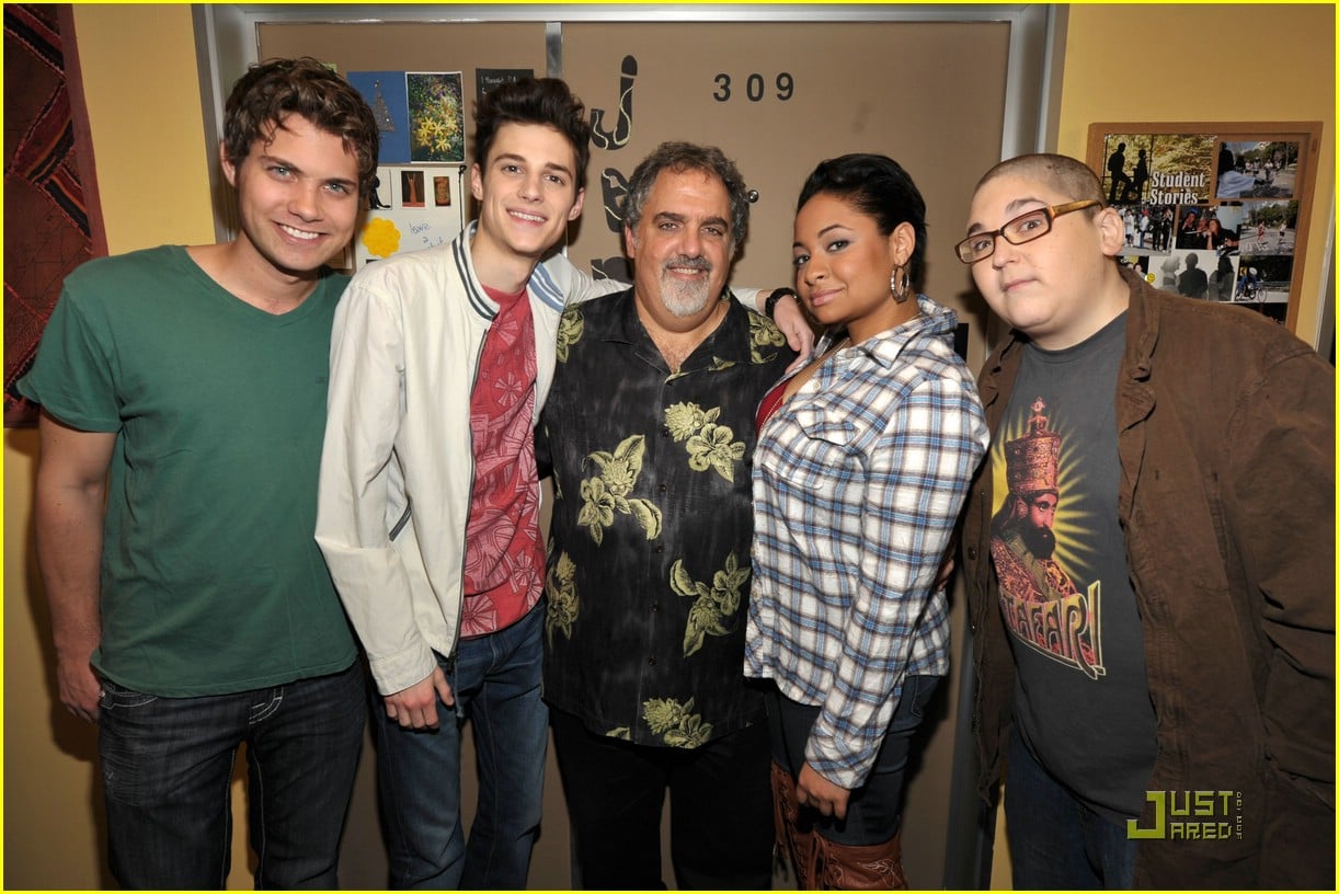 Brittany Snow & Lucas Grabeel Team Up for JED | Photo 357681 - Photo ...