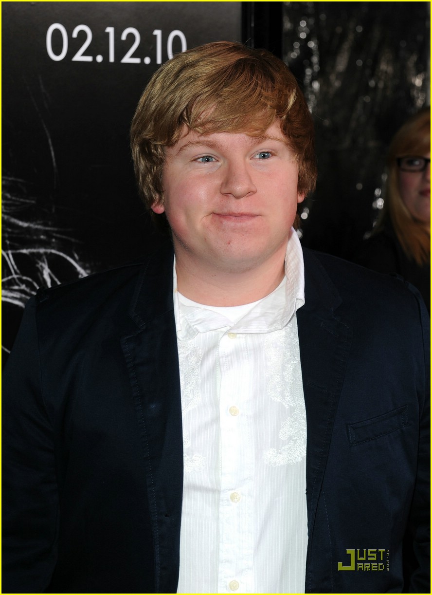 Doug Brochu Checks Out Wolfman | Photo 358016 - Photo Gallery | Just ...