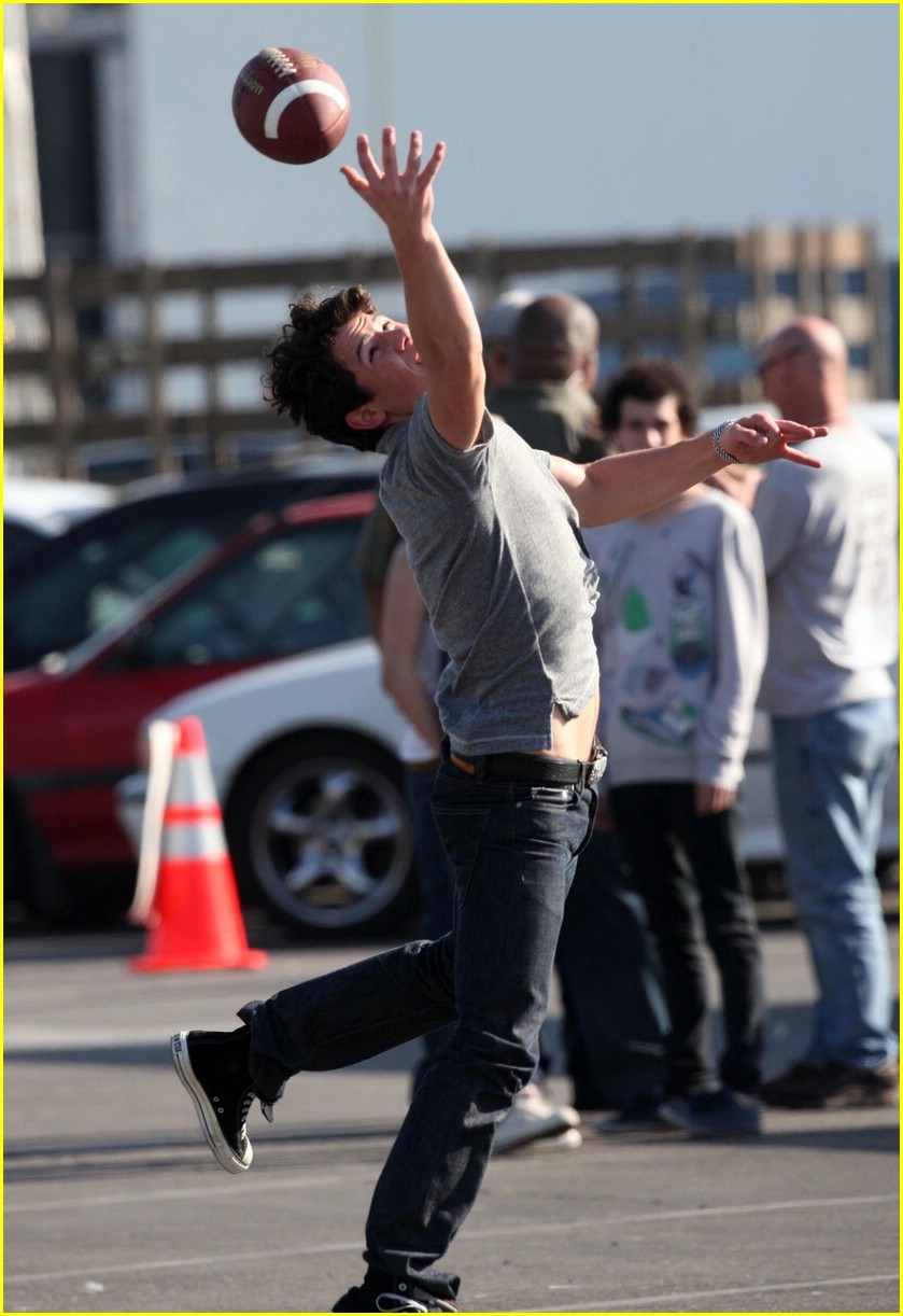 Nick & Joe Jonas: I Got It! | Photo 359071 - Photo Gallery | Just Jared Jr.