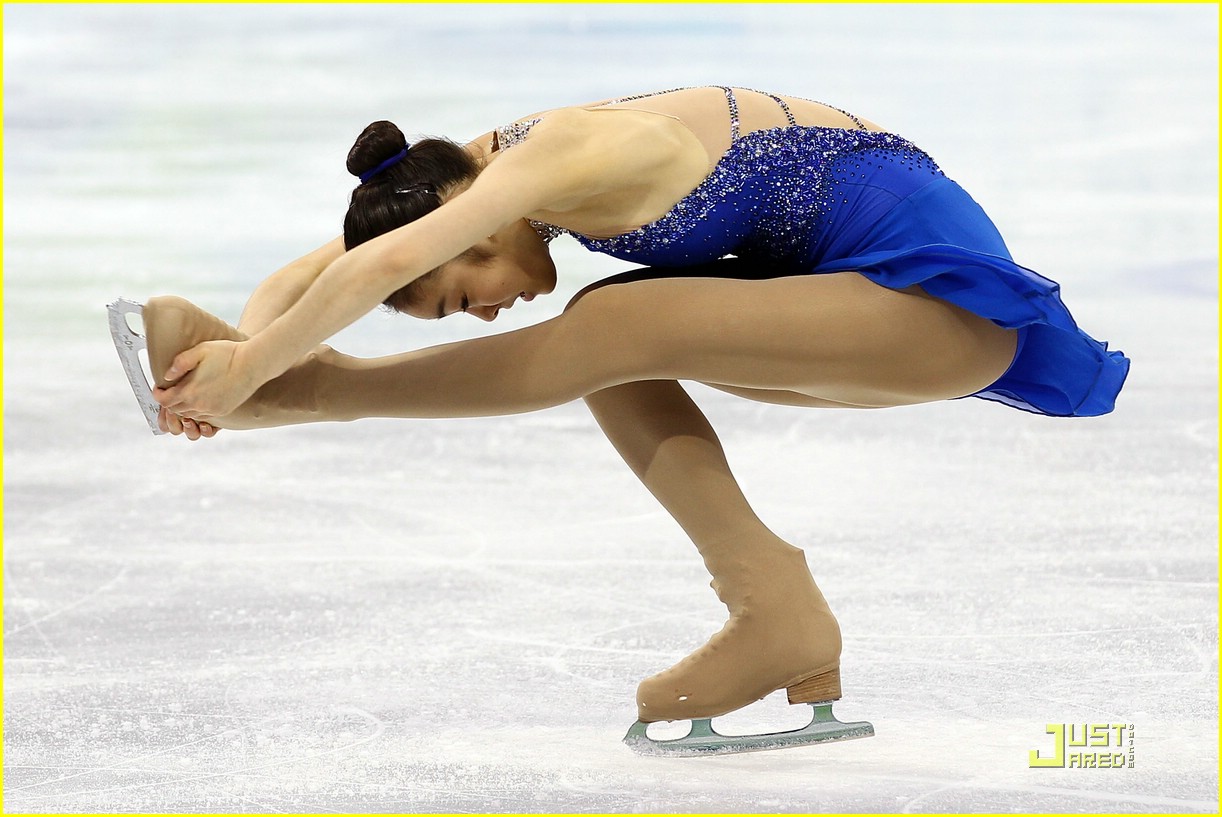 Full Sized Photo of kim yu na wins gold 13 | Kim Yu-Na Wins Gold at 2010 Olympics | Just Jared Jr.