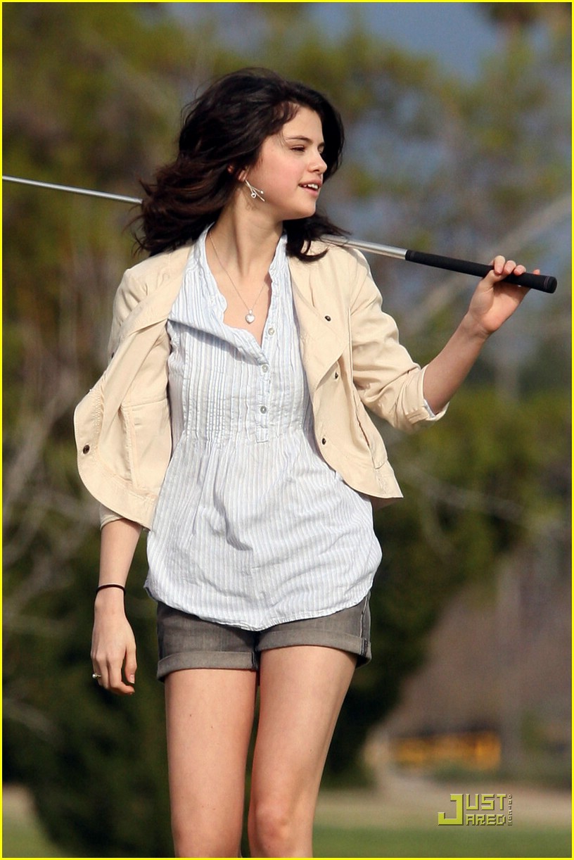 Selena Gomez & Nick Jonas Go Golfing | Photo 359401 - Photo Gallery ... Selena Gomez & Nick Jonas Go Golfing | Photo 359401 - Photo Gallery ...