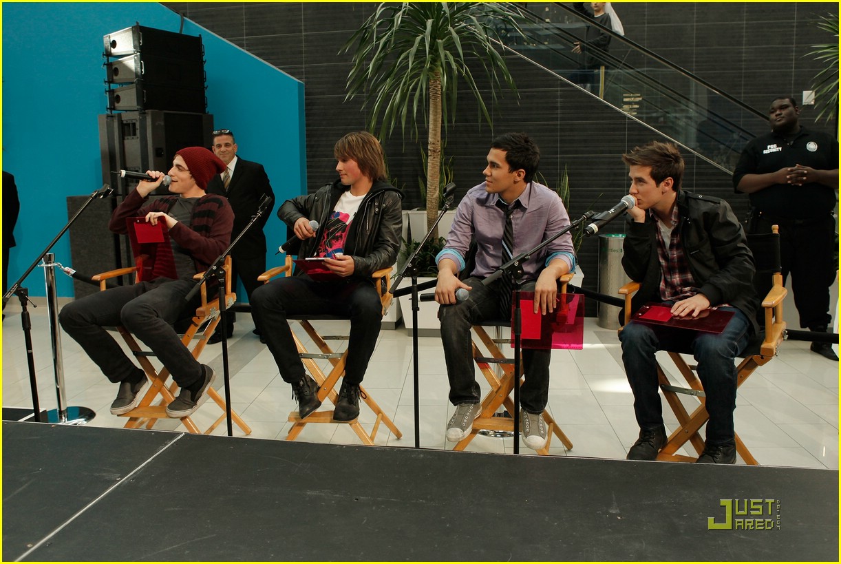 JJJ Goes to Prom with Big Time Rush | Photo 363675 - Photo Gallery ...