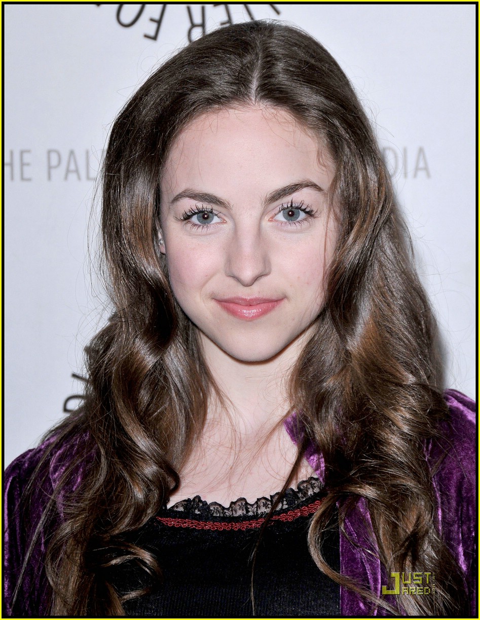 Brittany Curran is PaleyFest Precious | Photo 361867 - Photo Gallery ...