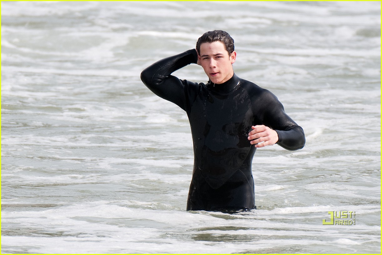 Full Sized Photo of nick jonas malibu wetsuit beach 13 | Nick Jonas ...