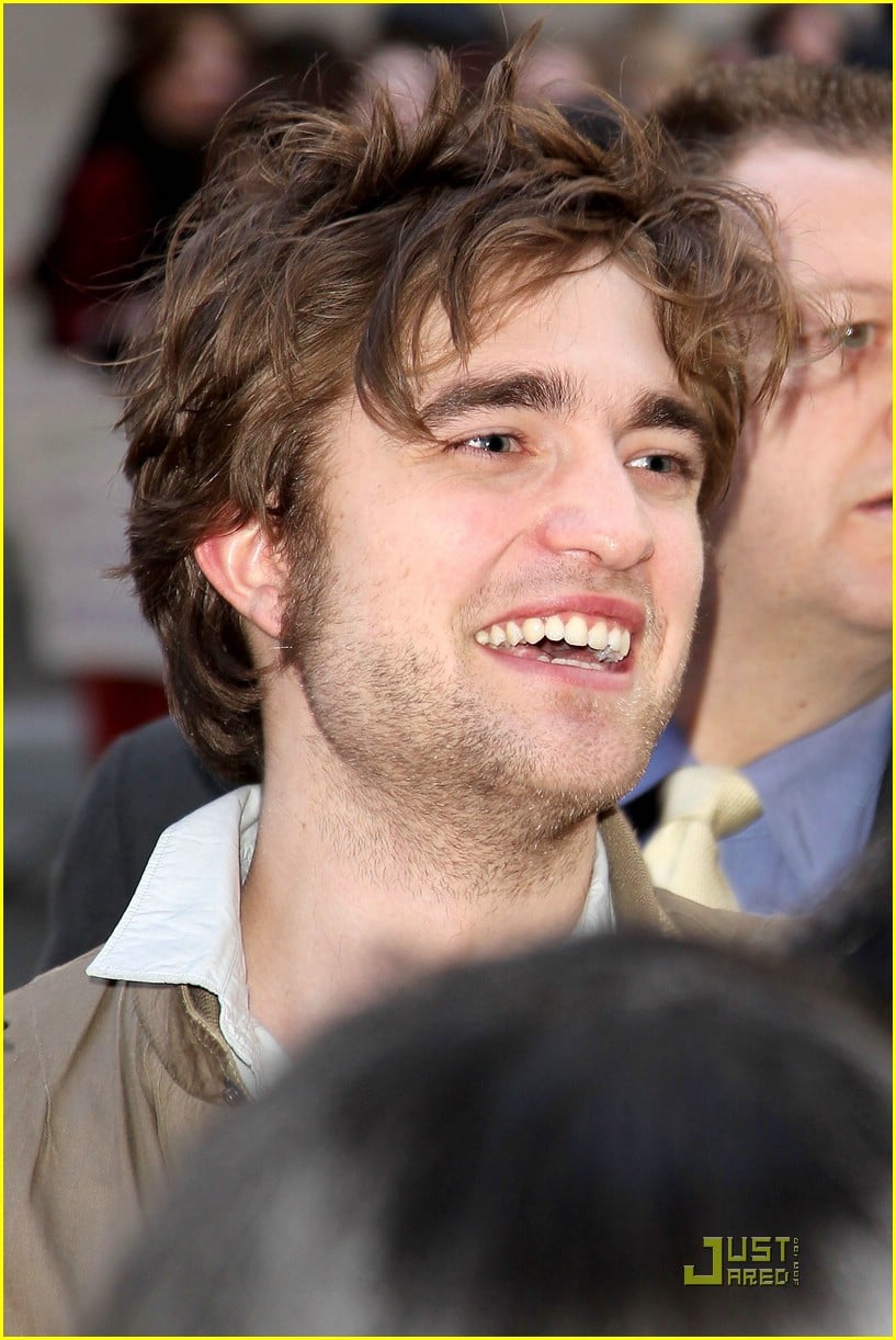 Robert Pattinson Takes On The Today Show | Photo 360406 - Photo Gallery ...