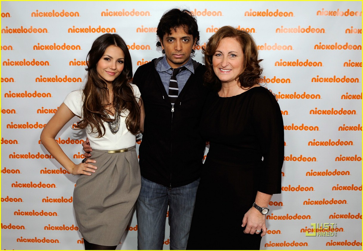 Victoria Justice: I Want To Marry This City | Photo 361608 - Photo ...