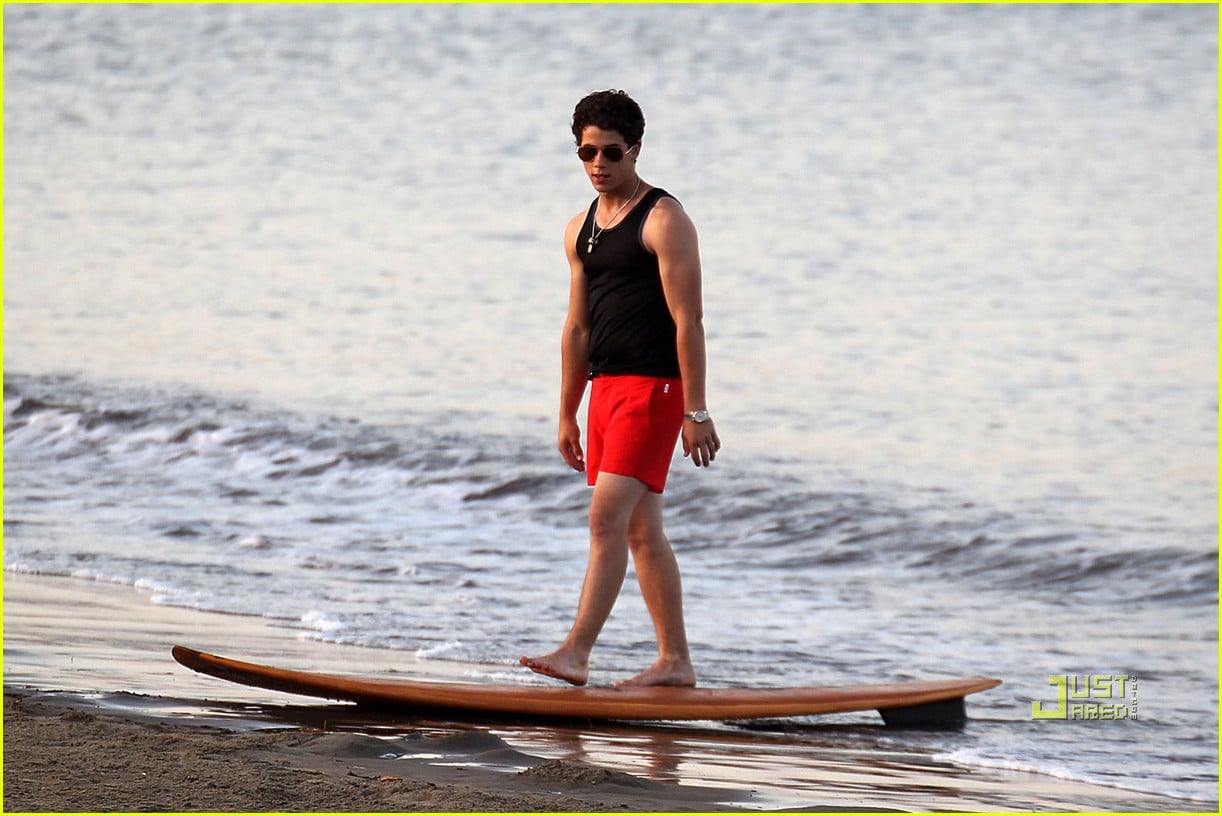 Jonas Brothers are Beach Boys | Photo 367708 - Photo Gallery | Just ...