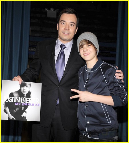Justin Bieber: Drum Duet on Jimmy Fallon | Photo 365834 - Photo Gallery ...
