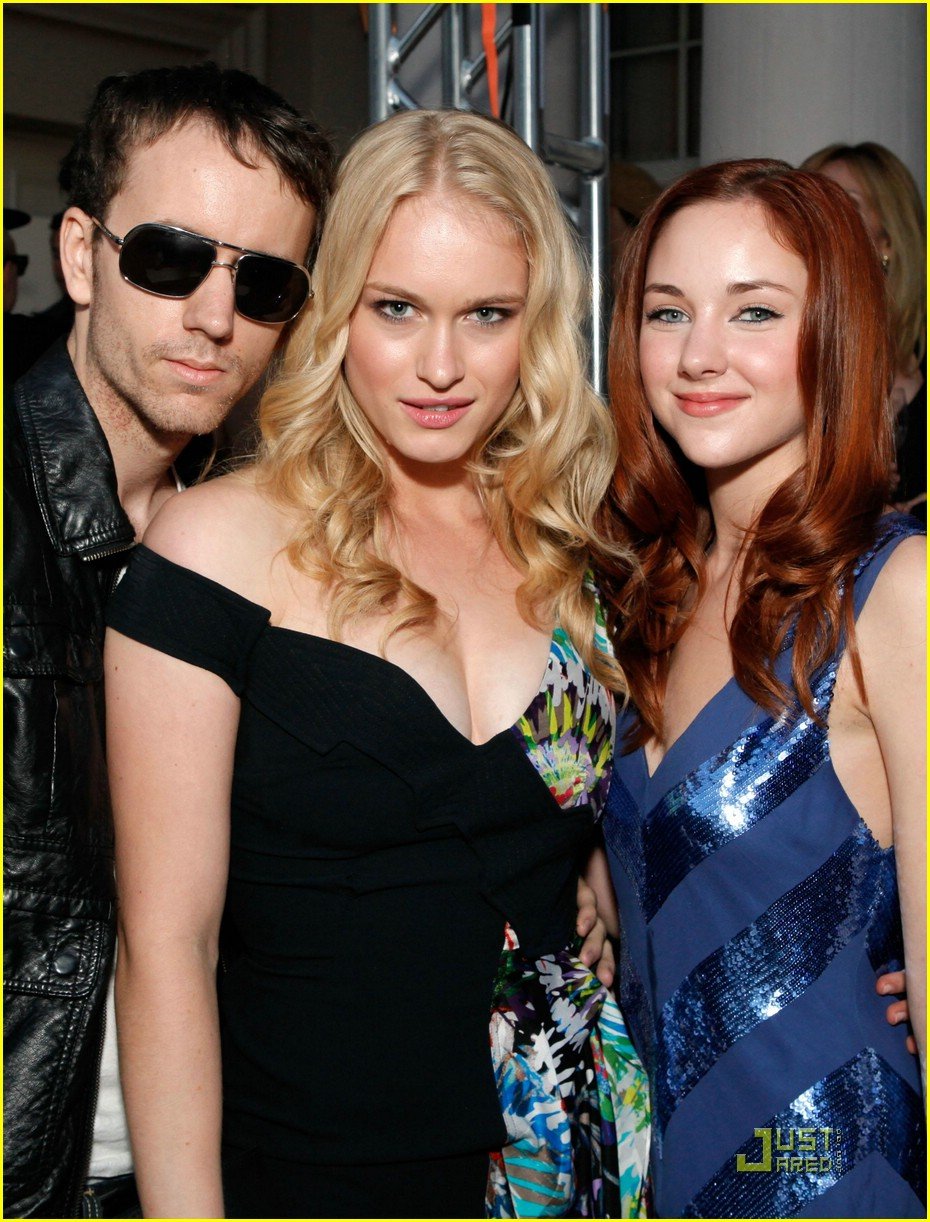 Haley Ramm & Amanda Crew: Nylon Night | Photo 370345 - Photo Gallery ...